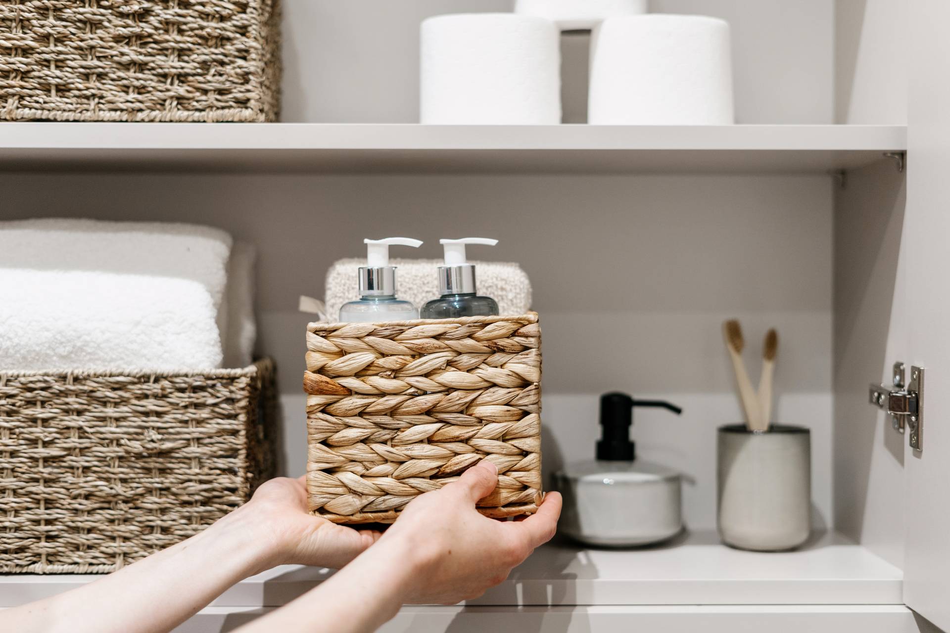 10 Bathroom Storage Ideas To Maximize Style & Space